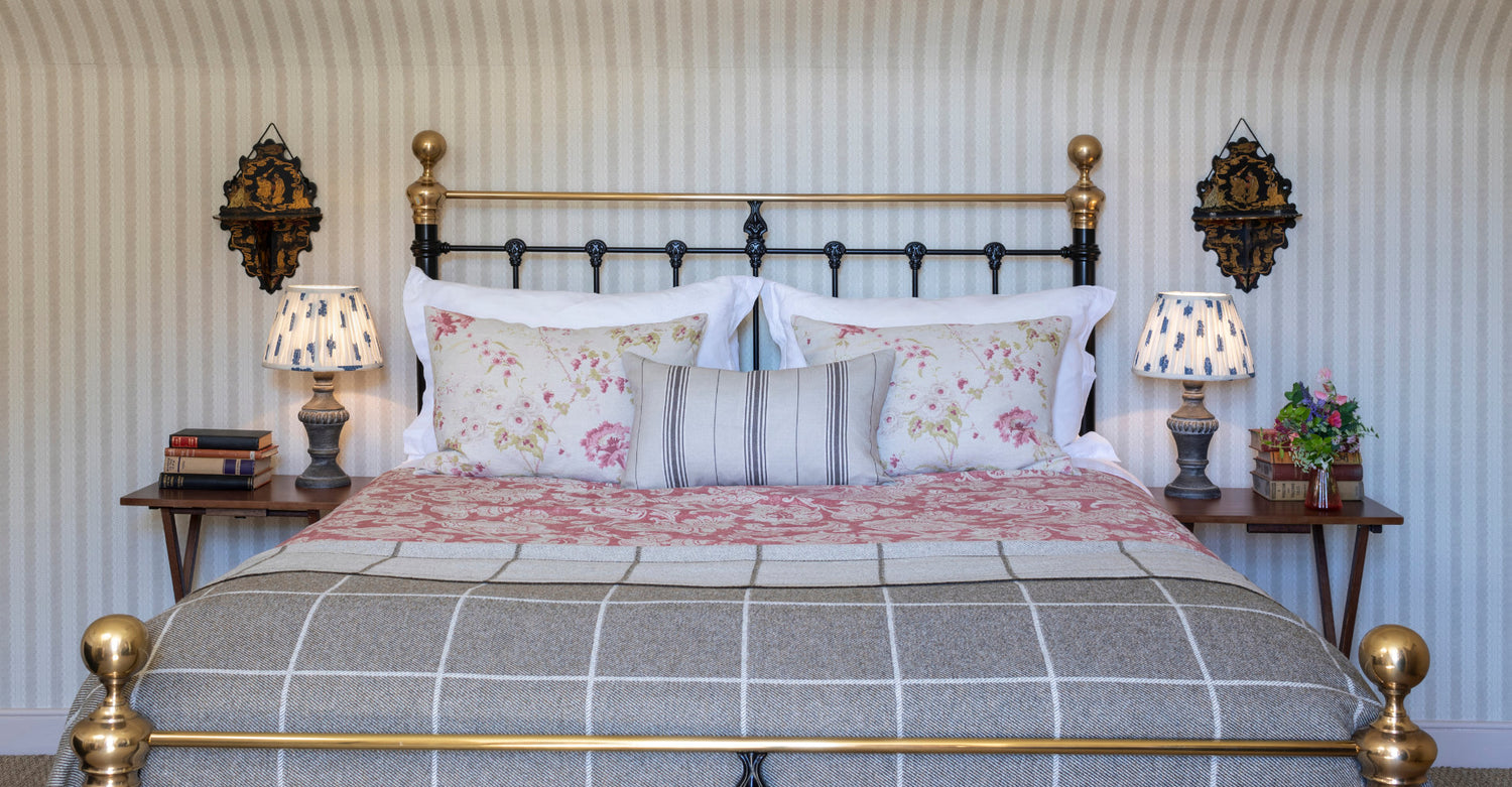 Inchyra - beautiful fabrics and wallpapers from the heart of Scotland