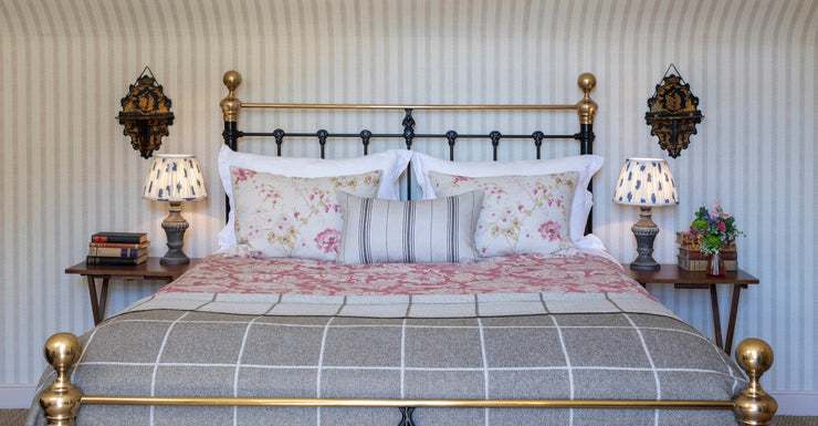 Inchyra - beautiful fabrics and wallpapers from the heart of Scotland